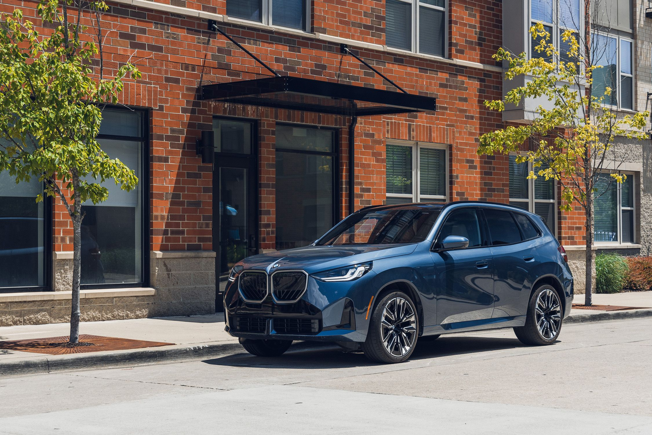 Best Compact Luxury SUVs 2025 Ranked by Experts for Performance and Value